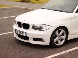 White BMW 1-series 2009 in Tallinn, with an engine capacity of 2.00 L and mileage of 240 thousand km for 7900 €, photo 10 on AUTOMOTO.COM.LV
