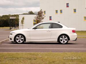 White BMW 1-series 2009 in Tallinn, with an engine capacity of 2.00 L and mileage of 240 thousand km for 7900 €, photo 15 on AUTOMOTO.COM.LV