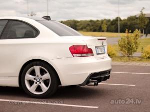 White BMW 1-series 2009 in Tallinn, with an engine capacity of 2.00 L and mileage of 240 thousand km for 7900 €, photo 16 on AUTOMOTO.COM.LV