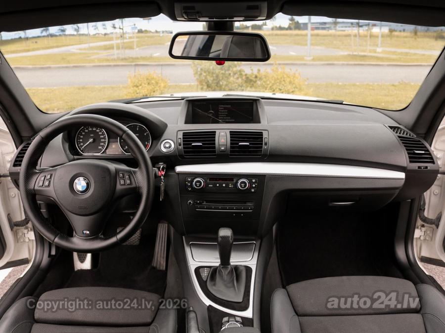 White BMW 1-series 2009 in Tallinn, with an engine capacity of 2.00 L and mileage of 240 thousand km for 7900 €, photo 27 on AUTOMOTO.COM.LV