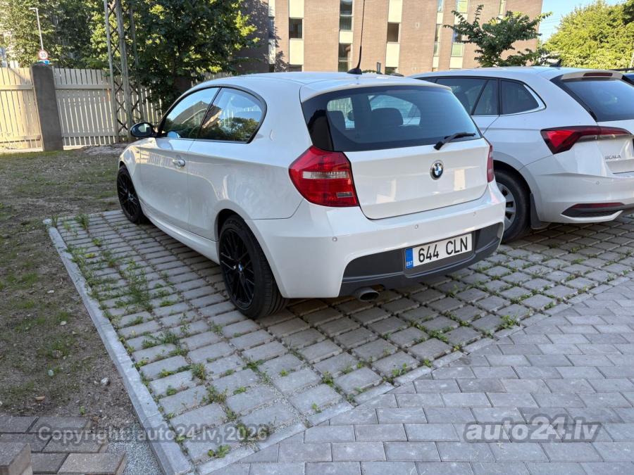 White BMW 1-series 2008 in Tallinn, with an engine capacity of 2.00 L and mileage of 260 thousand km for 3500 €, photo 4 on AUTOMOTO.COM.LV
