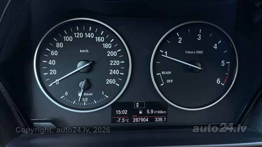 White BMW 1-series 2011 in Riga, with an engine capacity of 2.00 L and mileage of 288 thousand km for 5750 €, photo 18 on AUTOMOTO.COM.LV