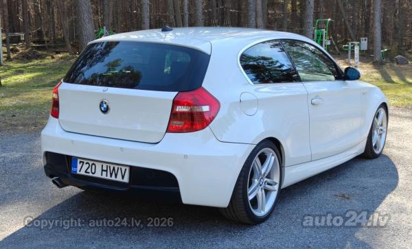 Balts BMW 1-series 2007 Tallina, ar dzinēja tilpumu 2.00 L un nobraukumu 289 tūkst. km par 6500 €, foto 4 vietnē AUTOMOTO.COM.LV