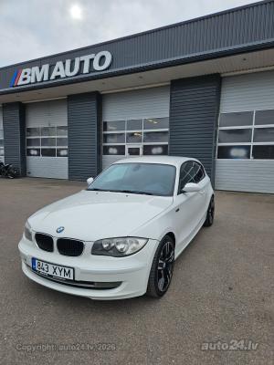 Balts BMW 1-series 2009 Tallina, ar dzinēja tilpumu 2.00 L un nobraukumu 150 tūkst. km par 8500 €, foto 3 vietnē AUTOMOTO.COM.LV