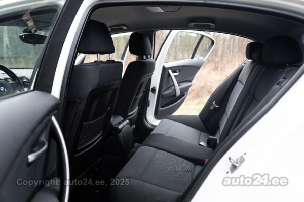 Balts BMW 1-series 2011 Tallina, ar dzinēja tilpumu 2.00 L un nobraukumu 255 tūkst. km par 4490 €, foto 11 vietnē AUTOMOTO.COM.LV
