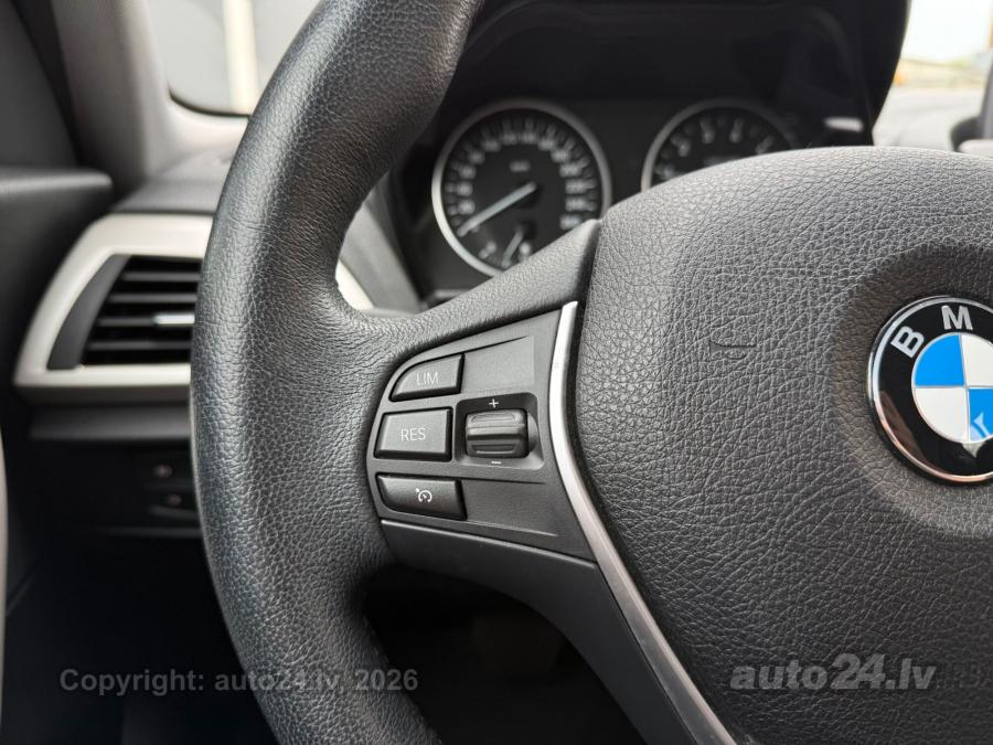 White BMW 1-series 2014 in Tallinn, with an engine capacity of 1.60 L and mileage of 89 thousand km for 9900 €, photo 15 on AUTOMOTO.COM.LV
