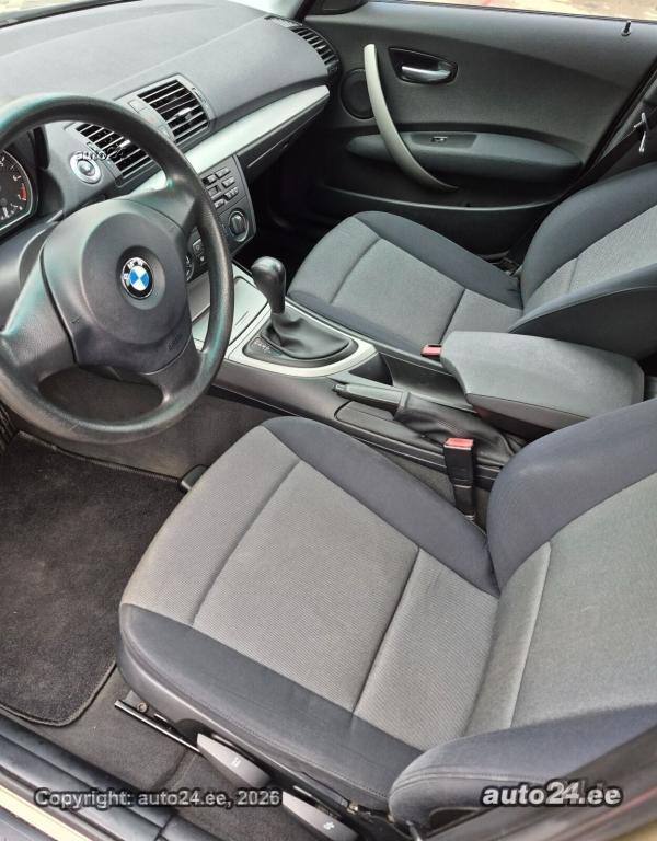 Dzeltens BMW 1-series 2005 Tallina, ar dzinēja tilpumu 2.00 L un nobraukumu 159 tūkst. km par 3490 €, foto 6 vietnē AUTOMOTO.COM.LV