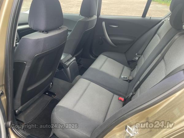 Dzeltens BMW 1-series 2005 Tallina, ar dzinēja tilpumu 2.00 L un nobraukumu 159 tūkst. km par 3490 €, foto 10 vietnē AUTOMOTO.COM.LV