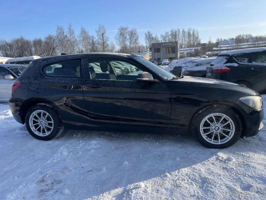 Black BMW 114 2013 in Utena, with an engine capacity of 1.60 L and mileage of 127 thousand km for 4450 €, photo 13 on AUTOMOTO.COM.LV