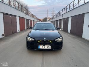 Black BMW 114 2013 in Vilnius, with an engine capacity of 1.60 L and mileage of 204 thousand km for 4200 €, photo 3 on AUTOMOTO.COM.LV
