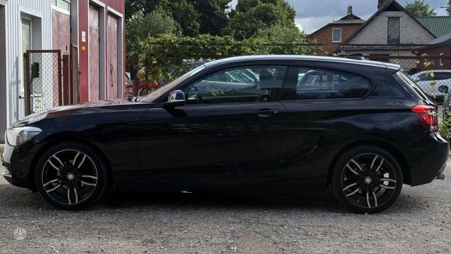 Melns BMW 114 2014 Ukmergė, ar dzinēja tilpumu 1.60 L un nobraukumu 276 tūkst. km par 4200 €, foto 6 vietnē AUTOMOTO.COM.LV