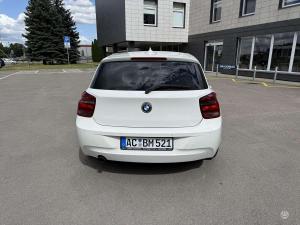 White BMW 114 2012 in Panevezys, with an engine capacity of 1.60 L and mileage of 218 thousand km for 4900 €, photo 9 on AUTOMOTO.COM.LV