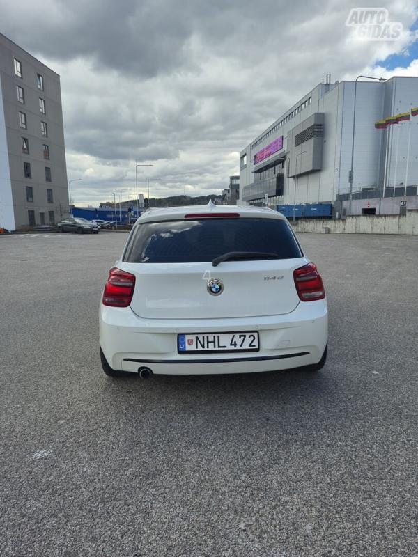 White BMW 114 2013 in Vilnius, with an engine capacity of 1.60 L and mileage of 216 thousand km for 5600 €, photo 2 on AUTOMOTO.COM.LV