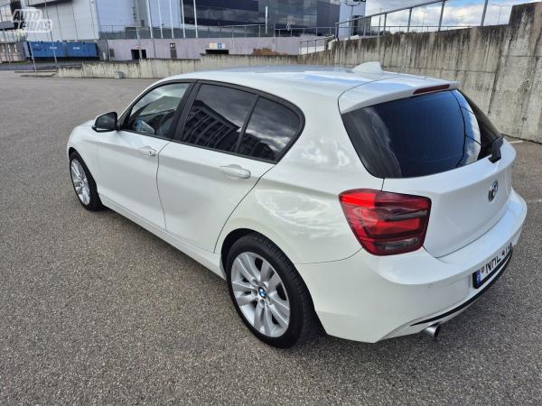 White BMW 114 2013 in Vilnius, with an engine capacity of 1.60 L and mileage of 216 thousand km for 5600 €, photo 4 on AUTOMOTO.COM.LV
