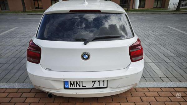 White BMW 114 2014 in Marijampole, with an engine capacity of 1.60 L and mileage of 154 thousand km for 5450 €, photo 6 on AUTOMOTO.COM.LV