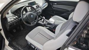 White BMW 114 2014 in Marijampole, with an engine capacity of 1.60 L and mileage of 154 thousand km for 5450 €, photo 11 on AUTOMOTO.COM.LV