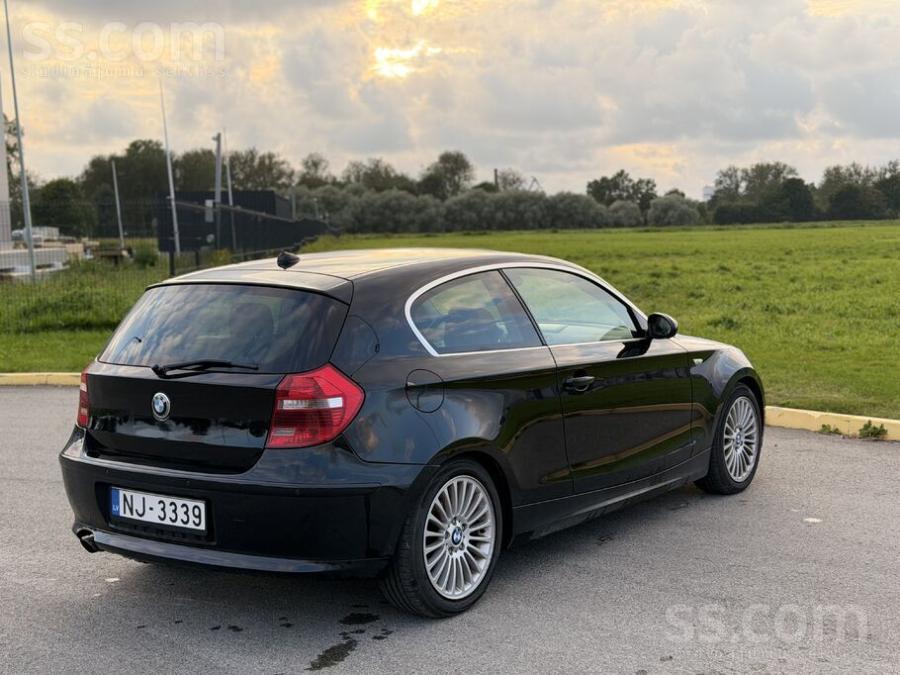 Melns BMW 116 2008 Liepāja, ar dzinēja tilpumu 1.60 L un nobraukumu 210 tūkst. km par 3200 €, foto 6 vietnē AUTOMOTO.COM.LV