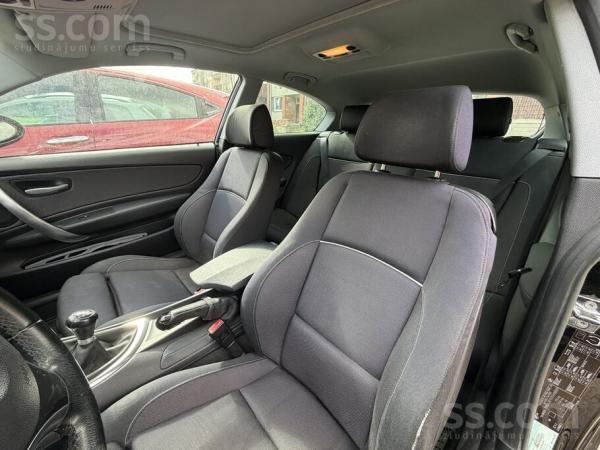 Melns BMW 116 2008 Liepāja, ar dzinēja tilpumu 1.60 L un nobraukumu 210 tūkst. km par 3200 €, foto 9 vietnē AUTOMOTO.COM.LV
