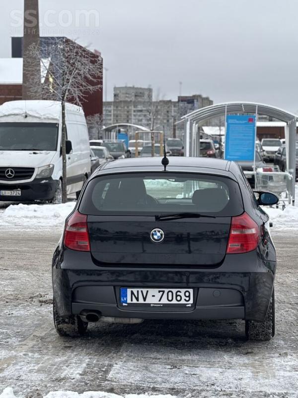 Melns BMW 116 2009 Rīga, ar dzinēja tilpumu 1.60 L un nobraukumu 298 tūkst. km par 4500 €, foto 4 vietnē AUTOMOTO.COM.LV