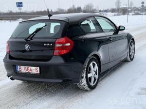 Black BMW 116 2009 in Rezekne, with an engine capacity of 2.00 L and mileage of 273 thousand km for 3300 €, photo 8 on AUTOMOTO.COM.LV