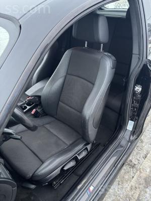 Melns BMW 116 2009 Rīga, ar dzinēja tilpumu 1.60 L un nobraukumu 298 tūkst. km par 3500 €, foto 9 vietnē AUTOMOTO.COM.LV