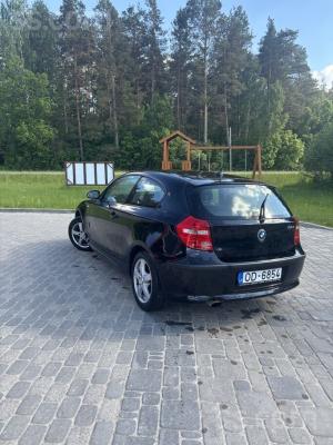 Melns BMW 116 2009 Madona, ar dzinēja tilpumu 2.00 L un nobraukumu 273 tūkst. km par 2500 €, foto 3 vietnē AUTOMOTO.COM.LV