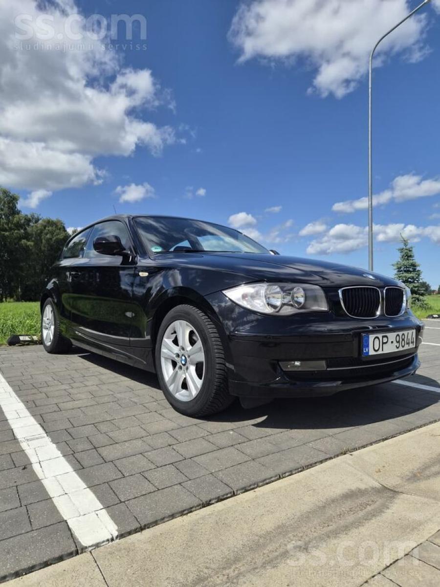 Melns BMW 116 2012 Rīga, ar dzinēja tilpumu 2.00 L un nobraukumu 144 tūkst. km par 4500 €, foto 3 vietnē AUTOMOTO.COM.LV