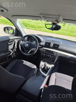 Melns BMW 116 2012 Rīga, ar dzinēja tilpumu 2.00 L un nobraukumu 144 tūkst. km par 4500 €, foto 7 vietnē AUTOMOTO.COM.LV