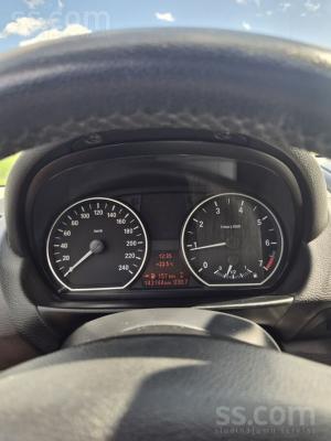 Melns BMW 116 2012 Rīga, ar dzinēja tilpumu 2.00 L un nobraukumu 144 tūkst. km par 4500 €, foto 11 vietnē AUTOMOTO.COM.LV