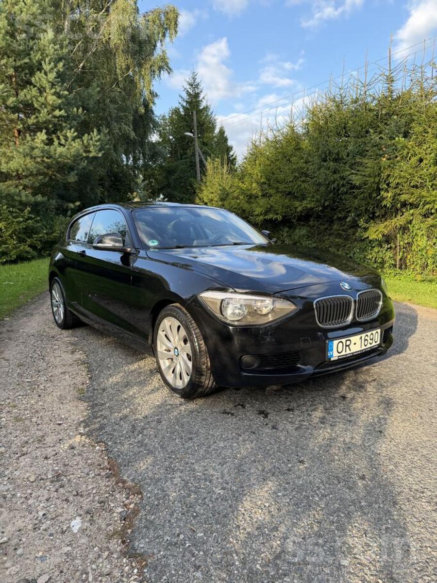 Melns BMW 116 2012 Jelgava, ar dzinēja tilpumu 1.60 L un nobraukumu 241 tūkst. km par 4650 €, foto 4 vietnē AUTOMOTO.COM.LV