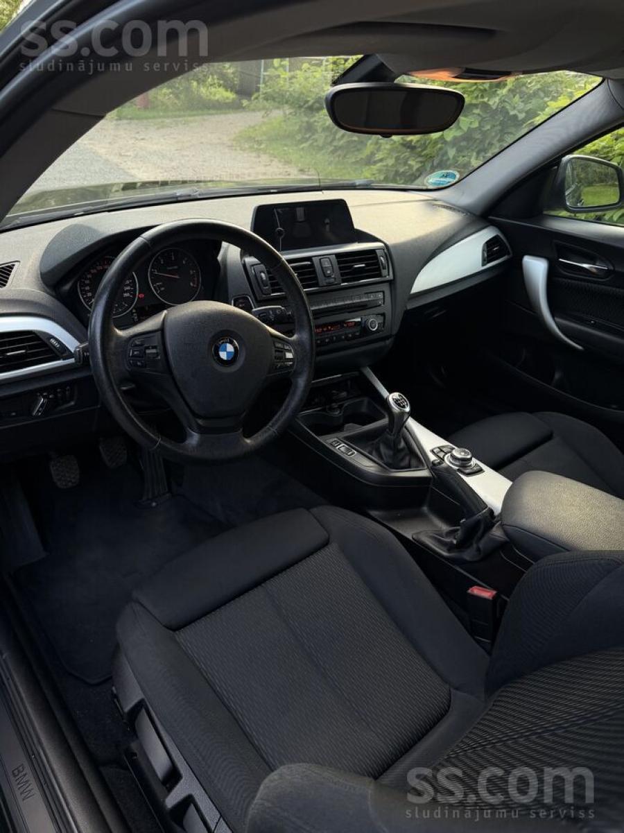 Melns BMW 116 2012 Jelgava, ar dzinēja tilpumu 1.60 L un nobraukumu 241 tūkst. km par 4650 €, foto 8 vietnē AUTOMOTO.COM.LV