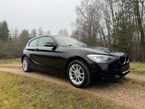 Melns BMW 116 2013 Utena, ar dzinēja tilpumu 1.60 L un nobraukumu 157 tūkst. km par 4650 €, foto 3 vietnē AUTOMOTO.COM.LV