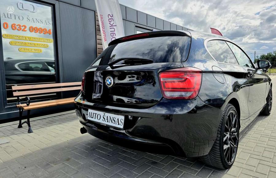Melns BMW 116 2013 Tauragė, ar dzinēja tilpumu 1.60 L un nobraukumu 259 tūkst. km par 4900 €, foto 12 vietnē AUTOMOTO.COM.LV