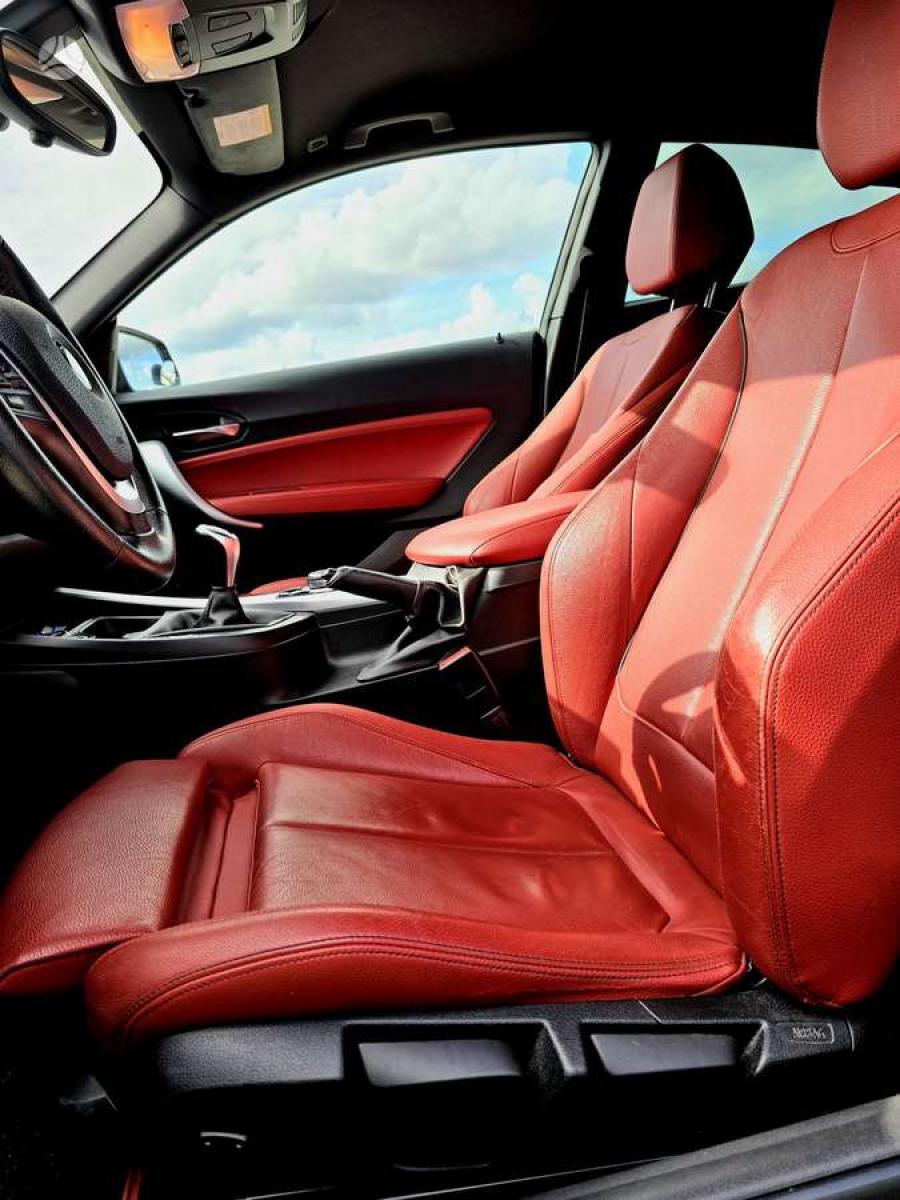 Melns BMW 116 2013 Tauragė, ar dzinēja tilpumu 1.60 L un nobraukumu 259 tūkst. km par 4900 €, foto 18 vietnē AUTOMOTO.COM.LV