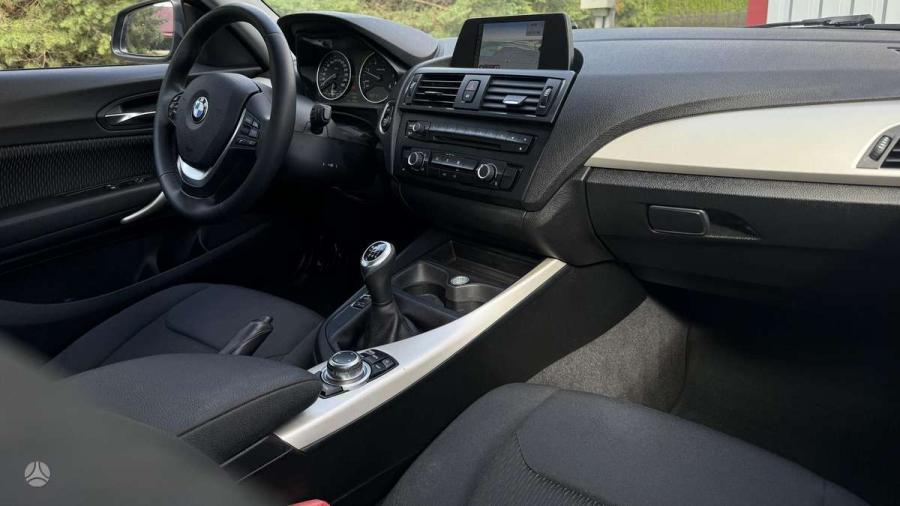 Melns BMW 116 2014 Ukmergė, ar dzinēja tilpumu 1.60 L un nobraukumu 276 tūkst. km par 4350 €, foto 15 vietnē AUTOMOTO.COM.LV