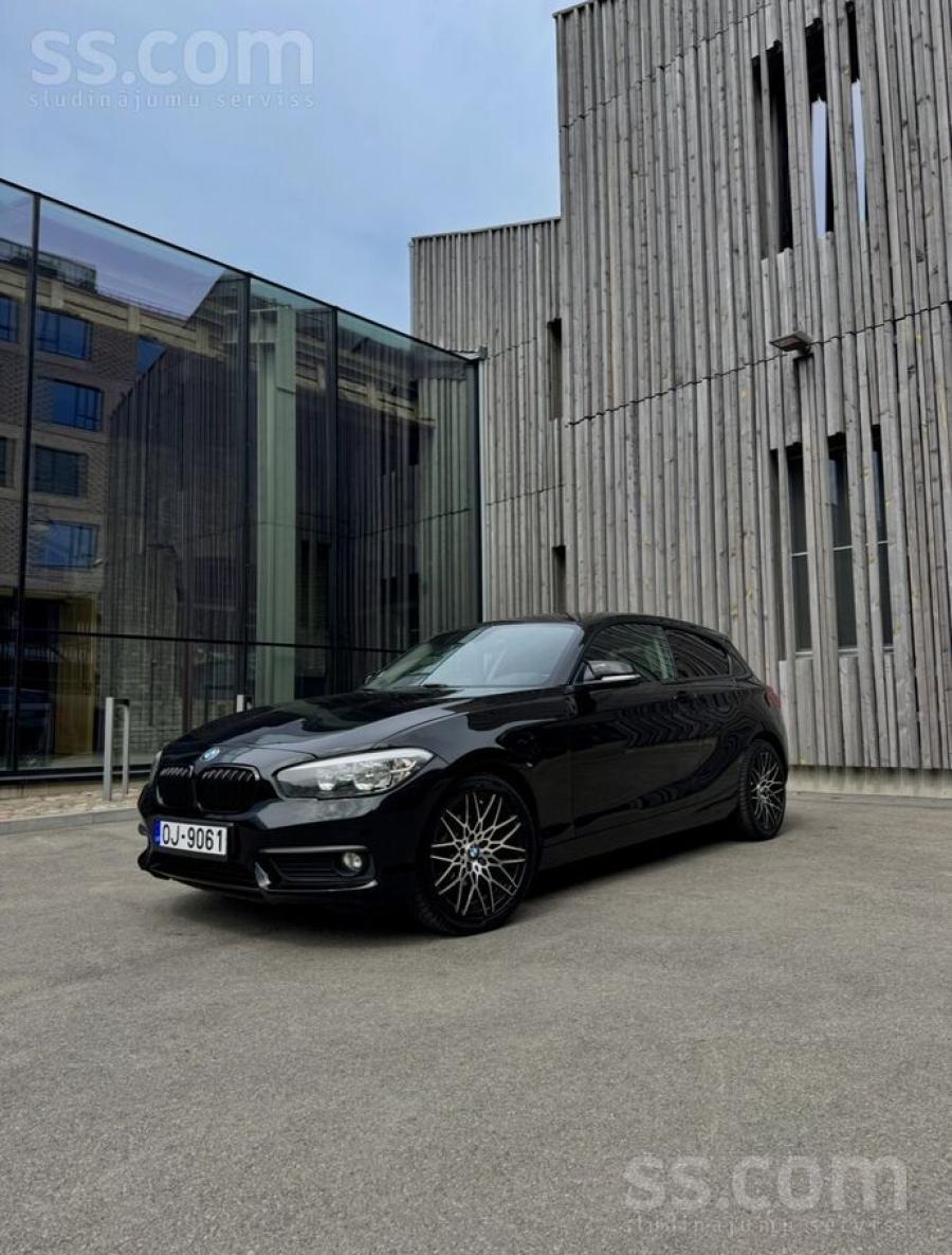 Black BMW 116 2015 in Riga, with an engine capacity of 1.50 L and mileage of 138 thousand km for 8100 €, photo 4 on AUTOMOTO.COM.LV