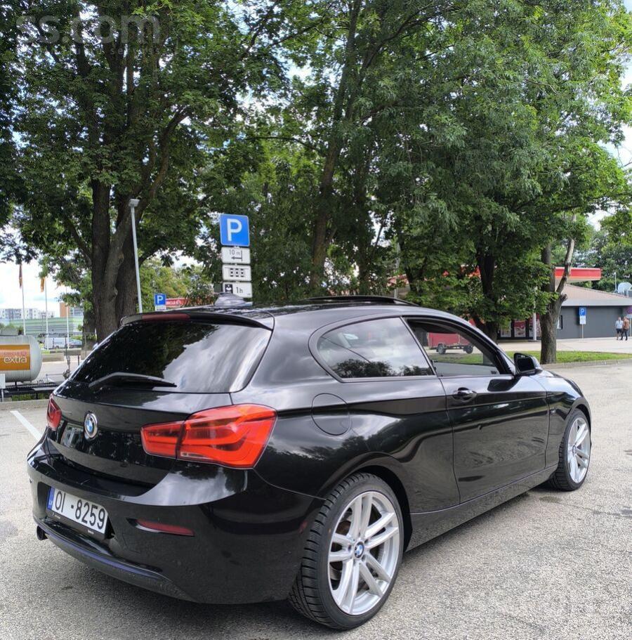 Black BMW 116 2015 in Riga, with an engine capacity of 1.60 L and mileage of 268 thousand km for 7500 €, photo 5 on AUTOMOTO.COM.LV