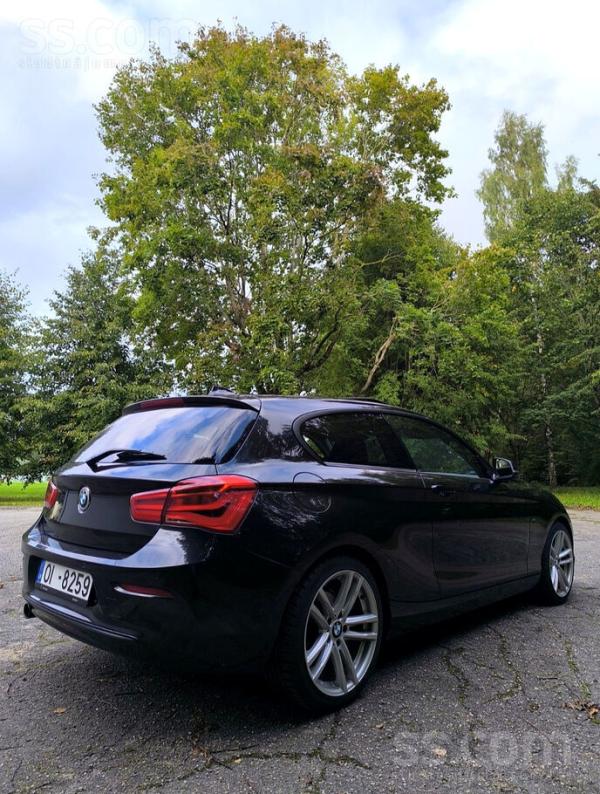 Melns BMW 116 2015 Rīga, ar dzinēja tilpumu 1.50 L un nobraukumu 270 tūkst. km par 7500 €, foto 5 vietnē AUTOMOTO.COM.LV