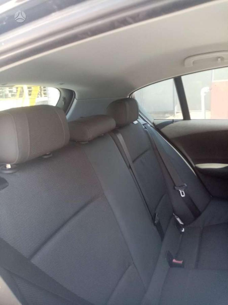 Melns BMW 116 2004 Šauļi, ar dzinēja tilpumu 0.00 L un nobraukumu 356 tūkst. km par 1900 €, foto 6 vietnē AUTOMOTO.COM.LV