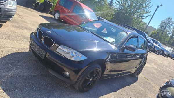 Black BMW 116 2005 in Vilnius, with an engine capacity of 1.60 L and mileage of 215 thousand km for 1550 €, photo 7 on AUTOMOTO.COM.LV