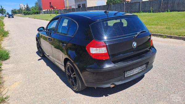 Black BMW 116 2005 in Vilnius, with an engine capacity of 1.60 L and mileage of 215 thousand km for 1550 €, photo 9 on AUTOMOTO.COM.LV