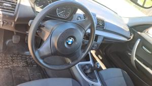 Black BMW 116 2005 in Vilnius, with an engine capacity of 1.60 L and mileage of 215 thousand km for 1550 €, photo 19 on AUTOMOTO.COM.LV