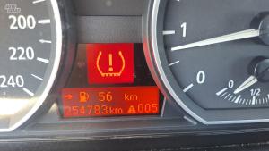 Black BMW 116 2005 in Vilnius, with an engine capacity of 1.60 L and mileage of 215 thousand km for 1550 €, photo 20 on AUTOMOTO.COM.LV