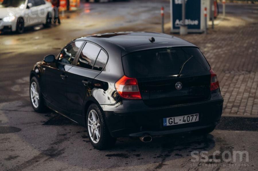 Black BMW 116 2005 in Riga, with an engine capacity of 1.60 L and mileage of 140 thousand km for 2390 €, photo 23 on AUTOMOTO.COM.LV
