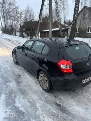 Black BMW 116 2005 in Vilnius, with an engine capacity of 1.60 L and mileage of 250 thousand km for 1200 €, photo 2 on AUTOMOTO.COM.LV