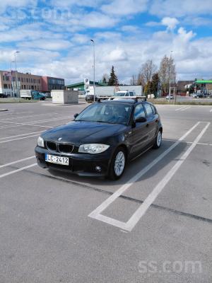 Black BMW 116 2005 in Jelgava, with an engine capacity of 1.60 L and mileage of 219 thousand km for 2450 €, photo  on AUTOMOTO.COM.LV