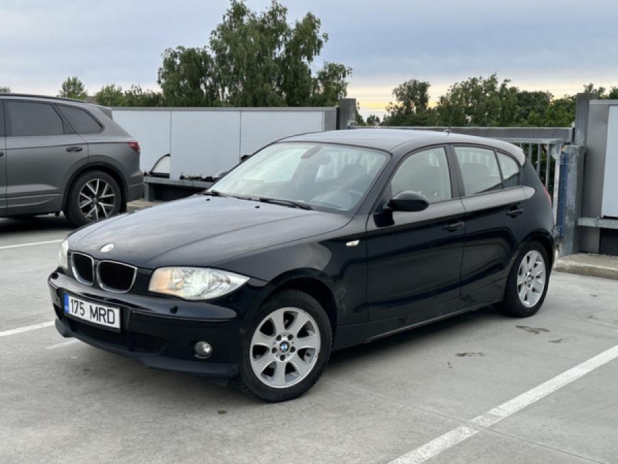 Melns BMW 116 2005 Tallina, ar dzinēja tilpumu 1.60 L un nobraukumu 307 tūkst. km par 2400 €, foto 3 vietnē AUTOMOTO.COM.LV