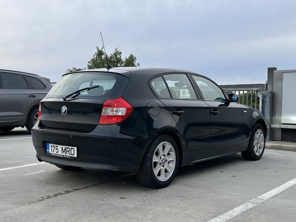 Black BMW 116 2005 in Tallinn, with an engine capacity of 1.60 L and mileage of 307 thousand km for 2400 €, photo 3 on AUTOMOTO.COM.LV