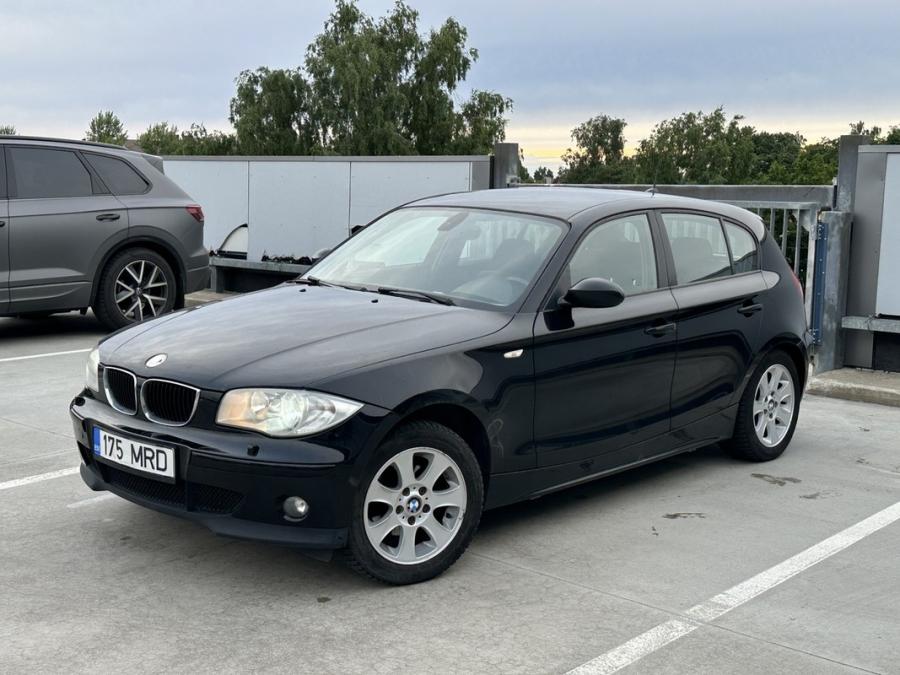 Melns BMW 116 2005 Tallina, ar dzinēja tilpumu 1.60 L un nobraukumu 307 tūkst. km par 2400 €, foto 13 vietnē AUTOMOTO.COM.LV