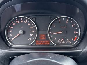 Melns BMW 116 2005 Tallina, ar dzinēja tilpumu 1.60 L un nobraukumu 307 tūkst. km par 2400 €, foto 21 vietnē AUTOMOTO.COM.LV